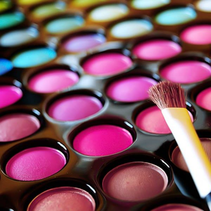 Cosméticos e produtos de beleza que valem a pena comprar nos EUA | Qwintry